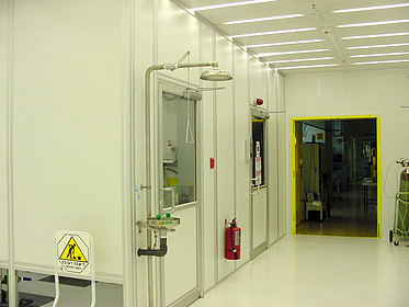Cleanroom Doors | PortaFab Cleanroom Systems