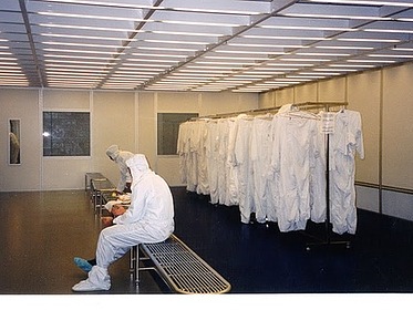PortaFab Cleanrooms | Cleanroom Gown Rooms & Changing Areas